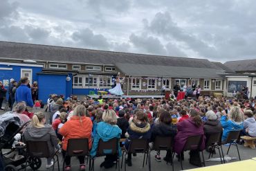 Peel Clothworkers' School